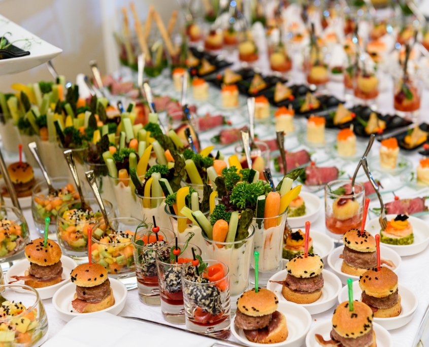 La Toque Blanche | Montréal, Laval et Rive-Sud | Service de traiteur